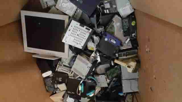 WTS: Anyone interested in 150 x Gayloads of Mix Misc. Electronic Scrap ...