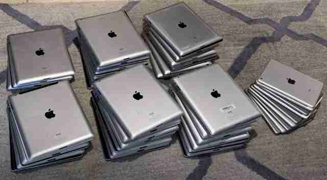 WTS: 76x UNITS of Apple iPad Pro, AIR & iPad Mini 2014 to 2019 - 128GB ...